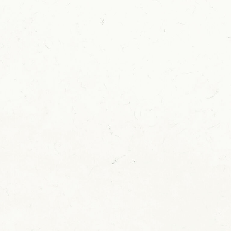 Rainier™ StratusQuartz | Stratus Surfaces